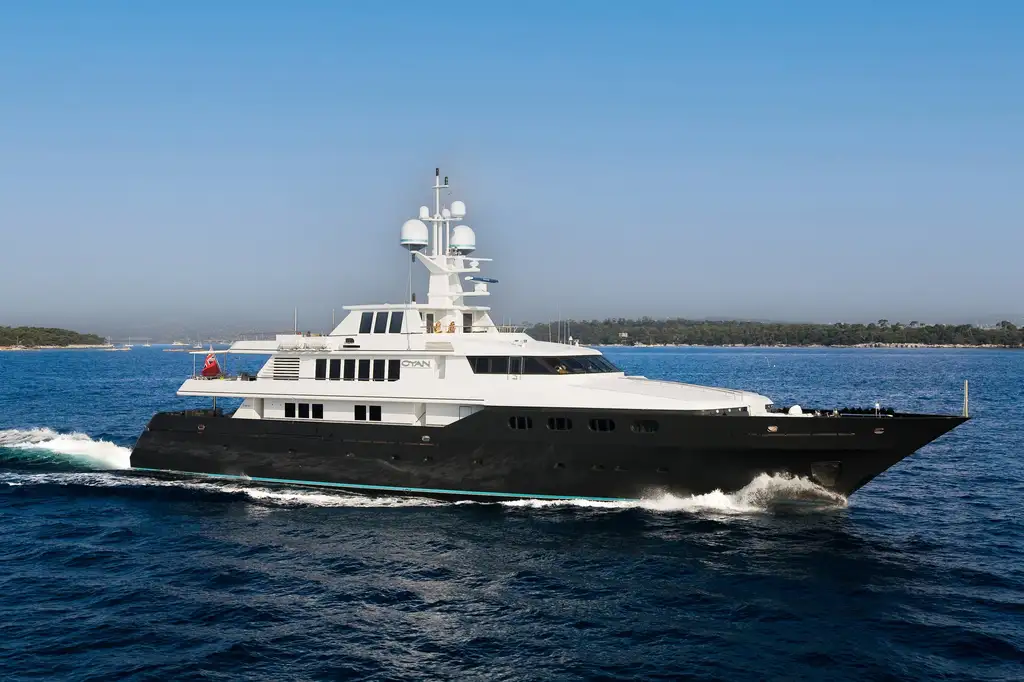 CYAN Superyacht | Luxury Yacht for Charter | Burgess