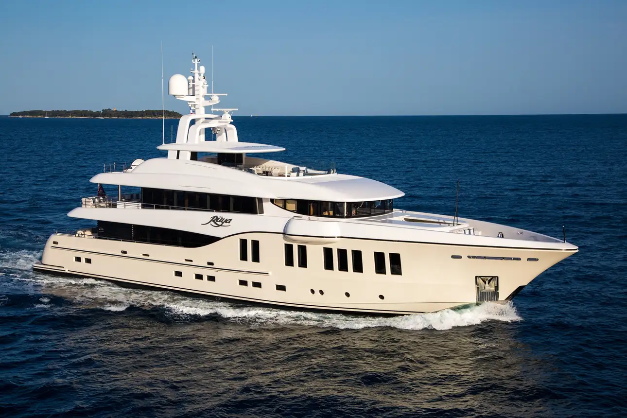 MAVERICK Superyacht | Luxury Yacht for Sale | Burgess